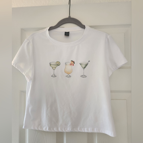 SHEIN | Tops | Shein White Crop Top With Cocktail Glasses Print | Poshmark